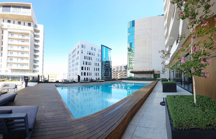 16th Floor Distrito Uno W/restaurant&bar Services - Chihuahua