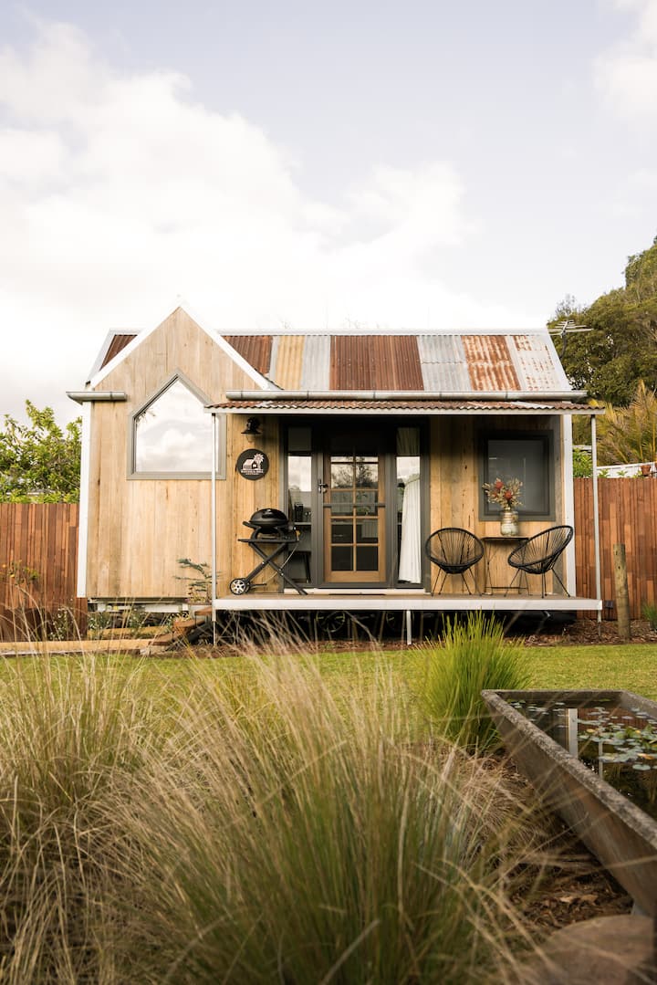 Rustic Tiny House Cottage - Gerringong