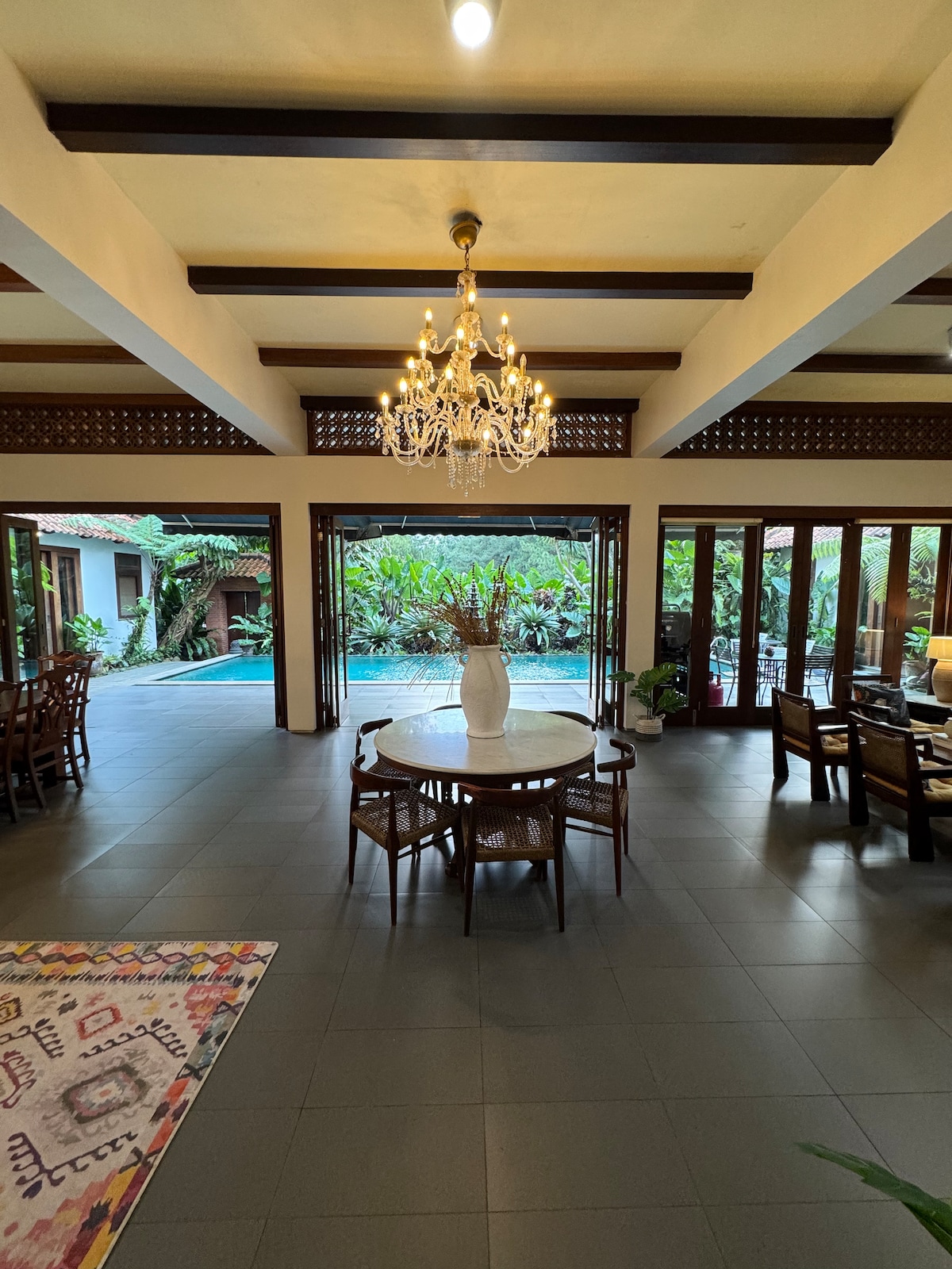 Villa Sendja Sentul - Rumah untuk Disewakan di Kecamatan Babakan Madang ...