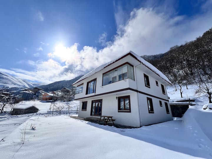 Mükemmel Manzaralı Villa Dairesi Lifora House - Trabzon