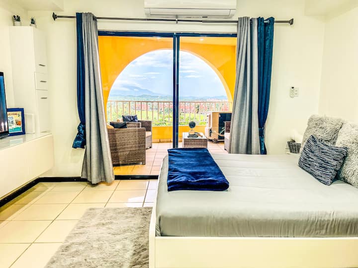 Seasalt Studio| 2ppl | Pool |Ocean View| Plaza - Humacao