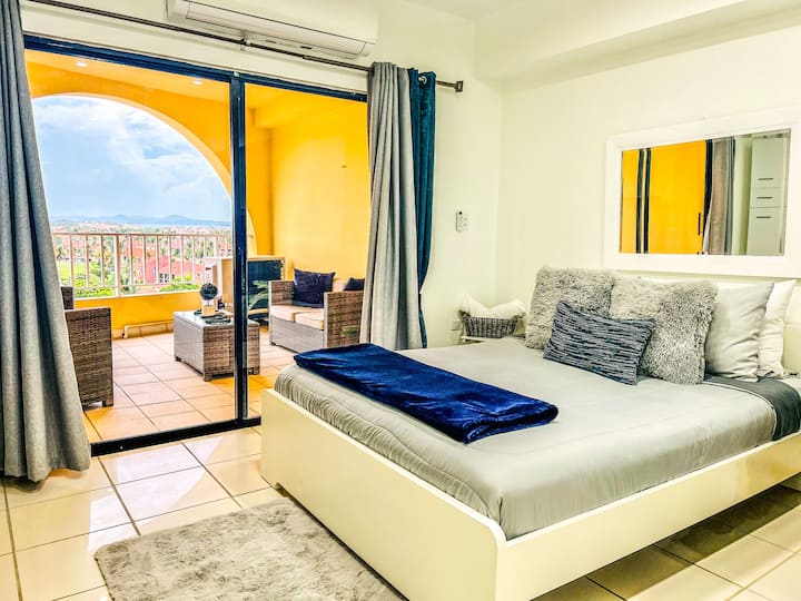 Seasalt Studio| 2ppl | Pool |Ocean View| Plaza - Humacao