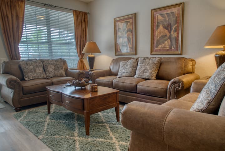 Luxury Lake View Condo-vista Cay - Orlando