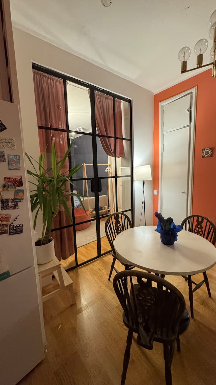 Blue Double Room, Downtown + Sörnäinen Metro - Helsinki
