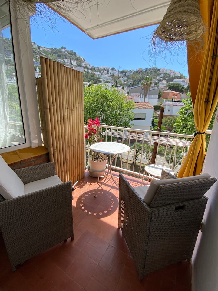 Appart Cosy à 100m De La Plage Et Centre Ville - Cadaqués