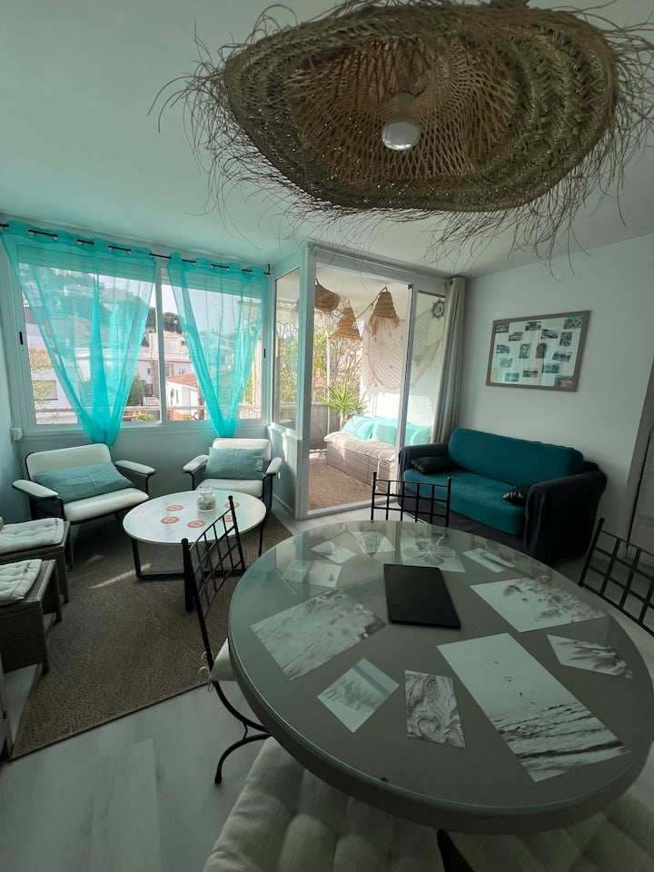 Appart Cosy à 100m De La Plage Et Centre Ville - Cadaqués