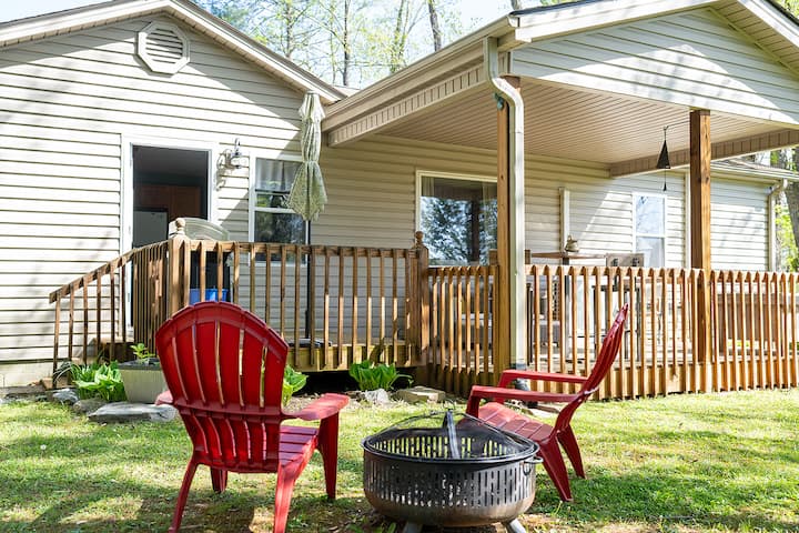 Spring Break Mt Biking Hub In Brevard - Brevard, NC
