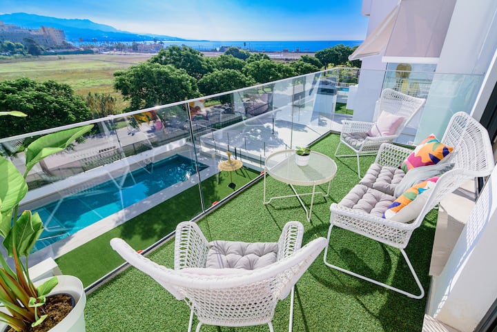 Cotton Candy · Sunny Terrace With Sea & Pool Views - Torre del Mar
