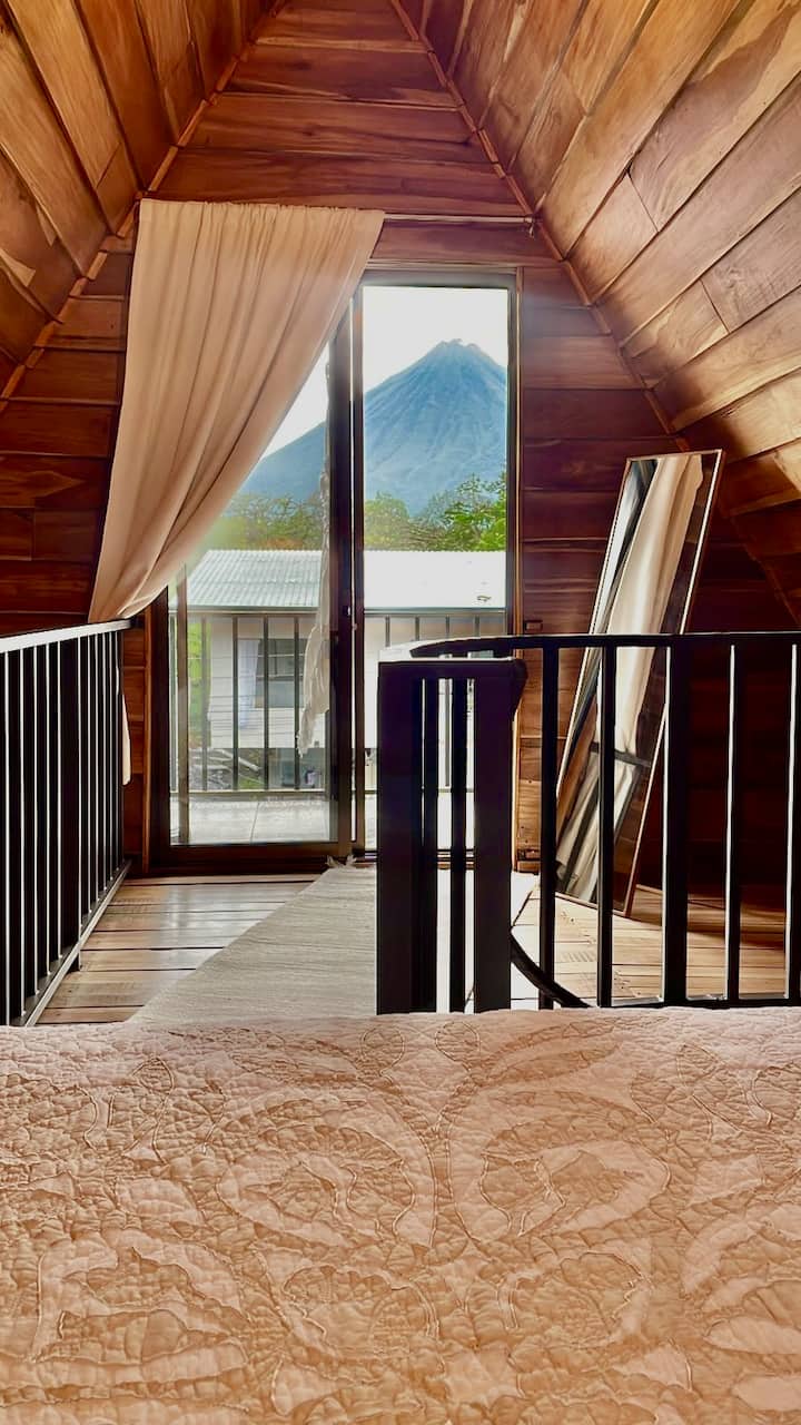 Jacen Chalets: Luxury Stay With Volcano View - La Fortuna