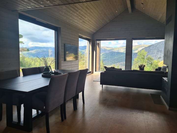 Flott Familiehytte På Brokke - Norwegen