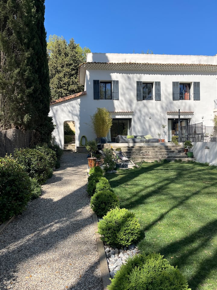 Maison Familiale Au Calme à 5 Mins Du Centre Ville - Aix-en-Provence