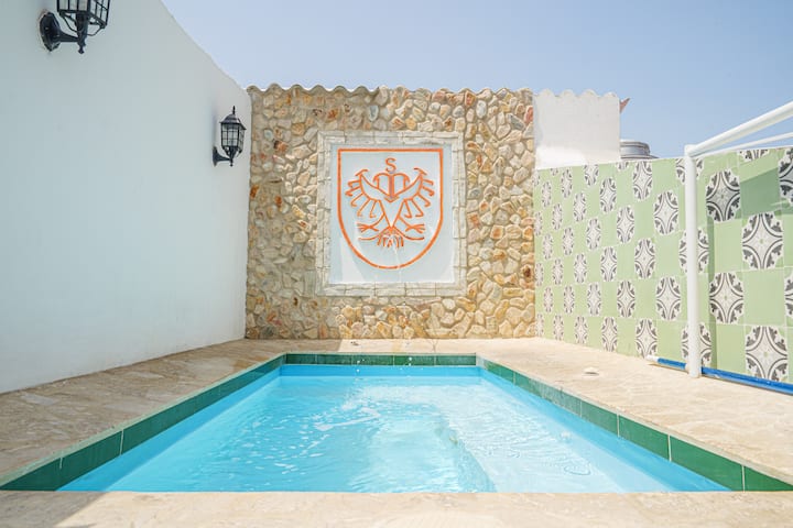Rooftop Heated Jacuzzi | 86" Tv | King | - Cartagena