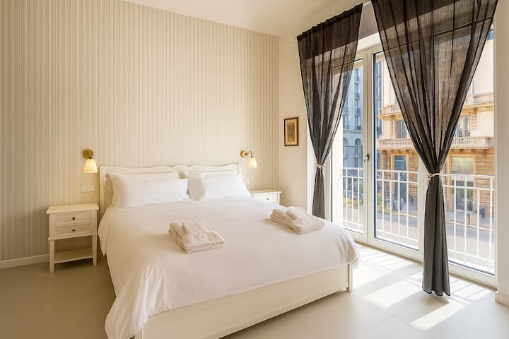 Parthenope Charming Suite In The Heart Of Naples - Neapol