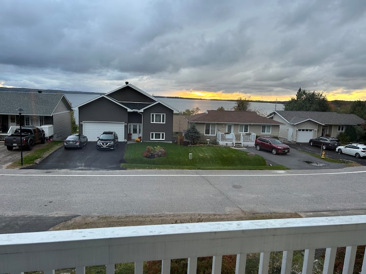 Lakeside Terrace On The Hill - North Bay