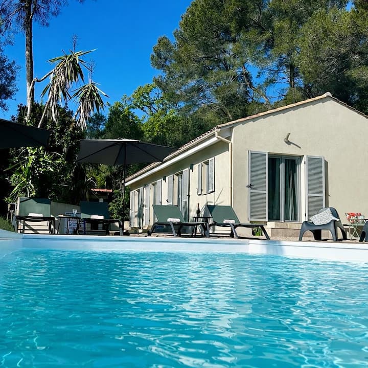 Superbe Villa  Au Calme Piscine  Jaccuzi Antibes - Juan-les-Pins