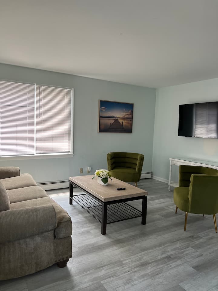 Crystal Sands Phila Ave Unit #1 - Ocean City, MD