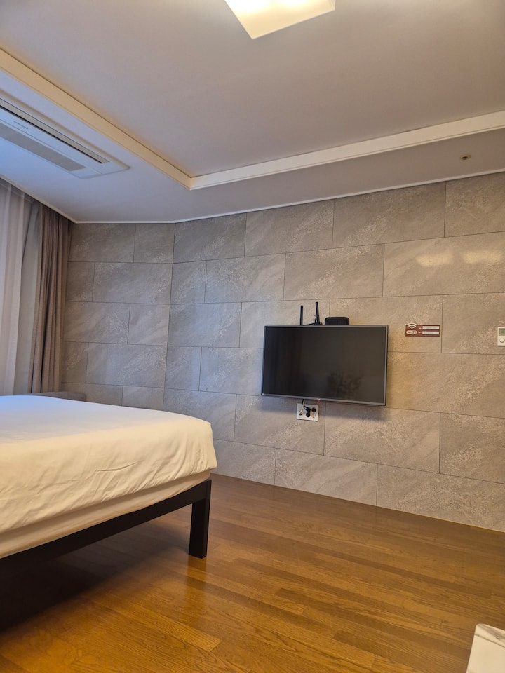 제넷비치Family#가족 친구 연인 해운대바다# 해변열차무료주차# 엘시티옆 # 짐보관서비스 - 釜山