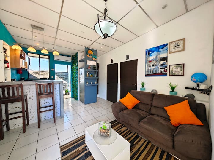 Vivex 17-33 By Be33 - Santa Ana