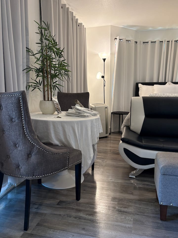 The Herbal Retreat - Yuba City, CA