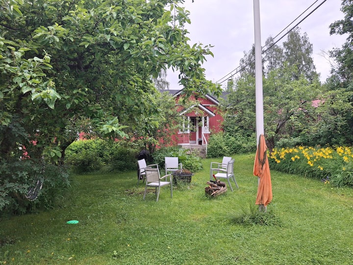 A Cozy Heated Cottage With A Sauna - Hattula