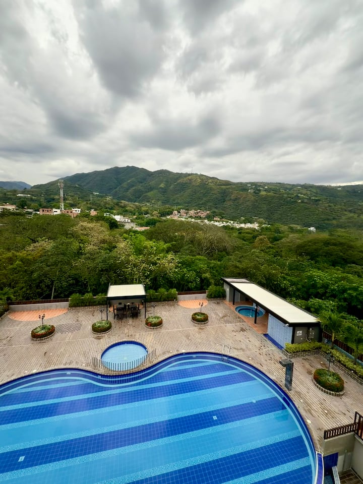 Escápate A San Jerónimo Apartasol Para 8 Personas. - San Jerónimo