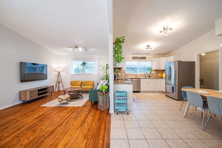 La Vie Est Belle| Near Nrg & Galleria - Houston, TX