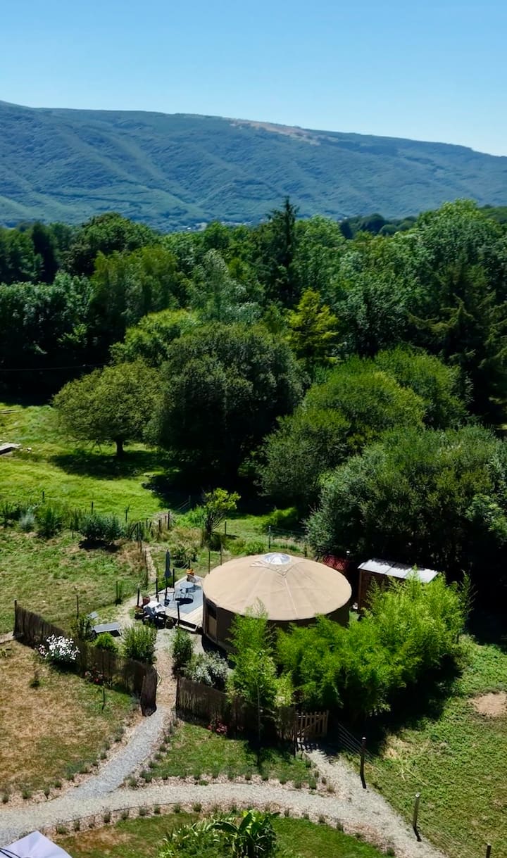 Yourte Contemporaine à La Ferme - Tarn