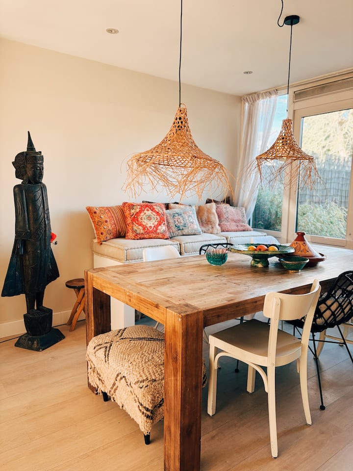 Gezinshuis Met Karakter En Veel Liefde - Bergen