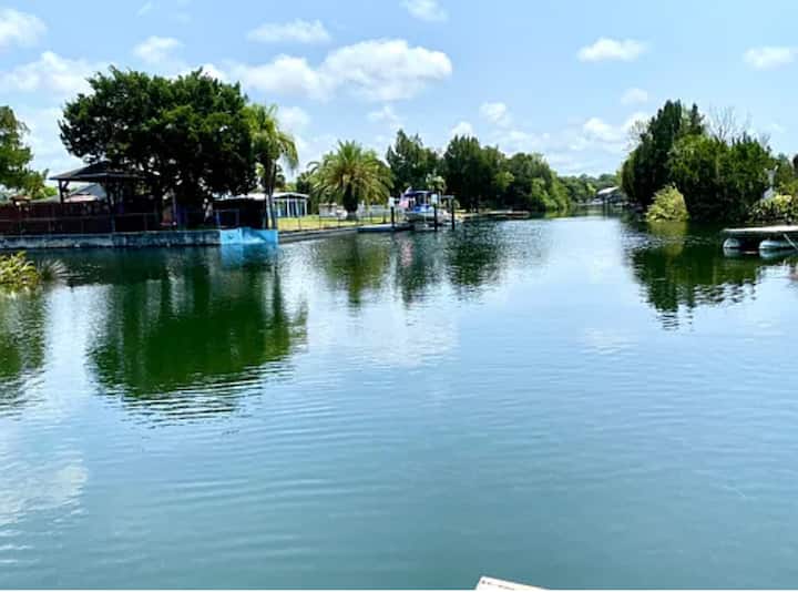 Waterfront Home. On A Canal, Gulf Excess. 2/bed - Hudson, FL