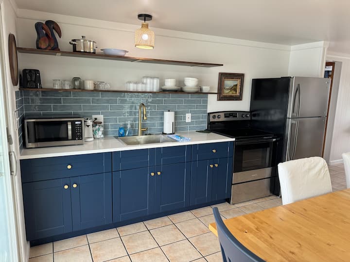 Sunset Corner - Waterfront - Ocean City, MD