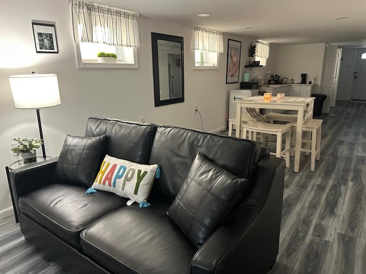 Fun And Spacious - Jersey City, NJ