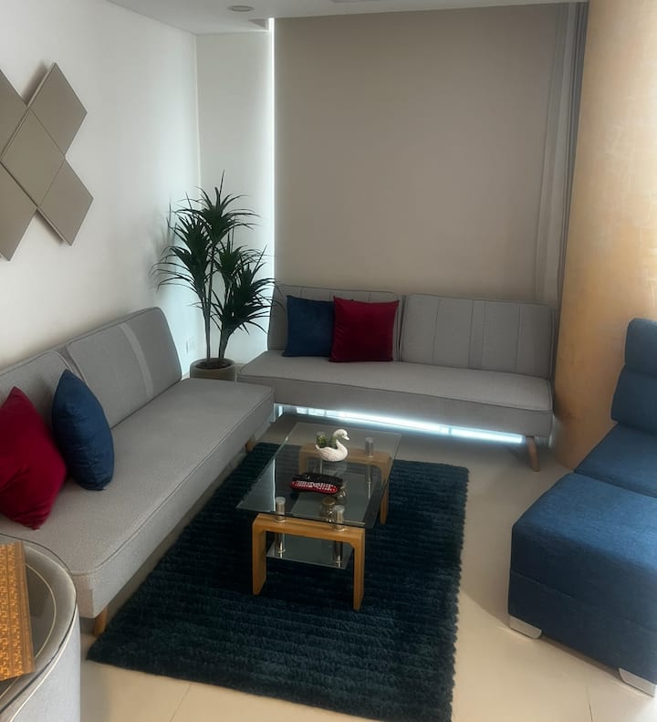 Moderno Apartamento Con Balcón (Frente Al Mall) - Barranquilla