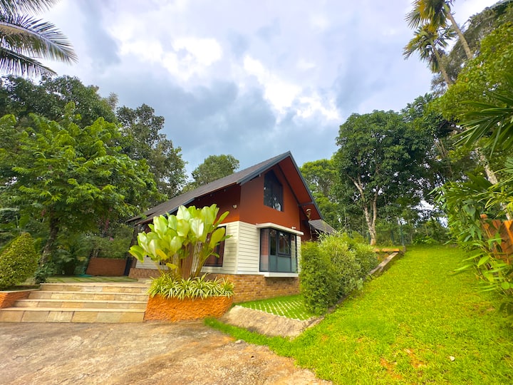 Loveland Luxury Private Pool Villa - Kerala