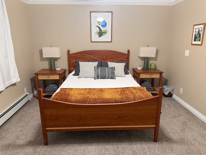 Alpenglow Townhouse - Anchorage, AK