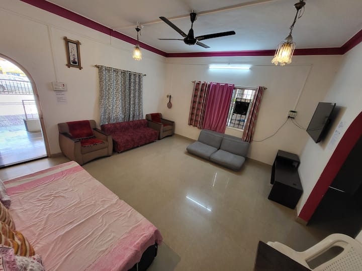 Huge Fully Furnished 1bhk In Centre Of The City! - Pune