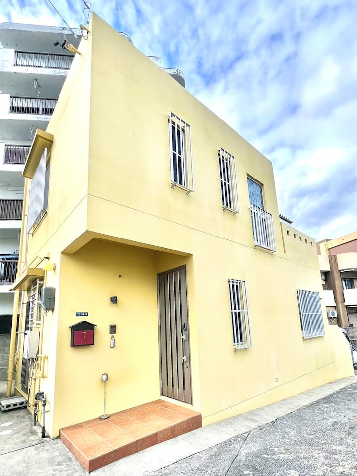 8 Min To Aeon Mall / 2parking/ 2bathroom/ Max8ppl - Okinawa
