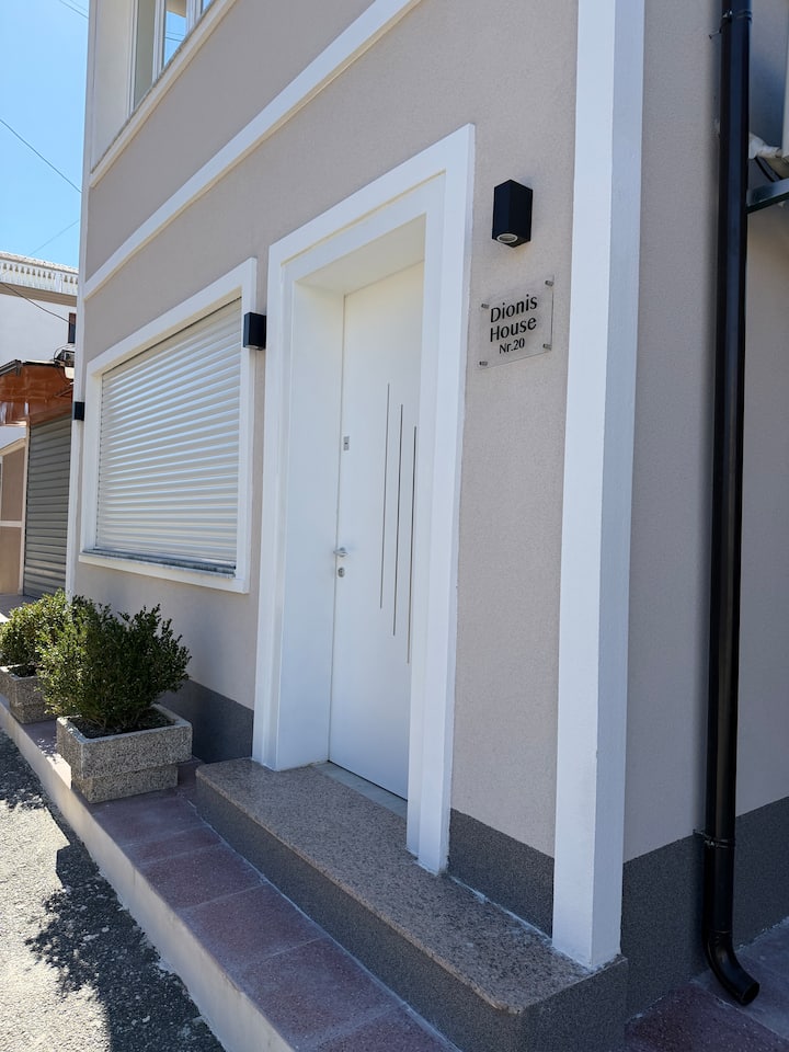 Dionis Apartment In Center - Shkodër