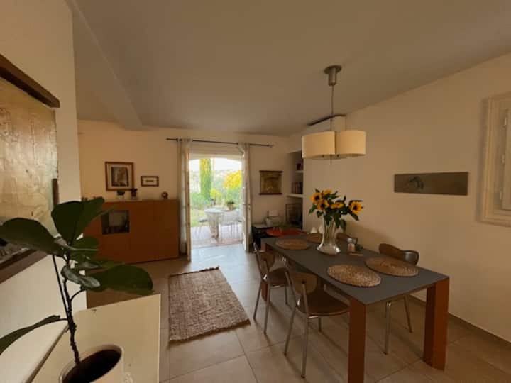 Maison De Charme, Calme Et Confort, 6 Personnes - Valbonne