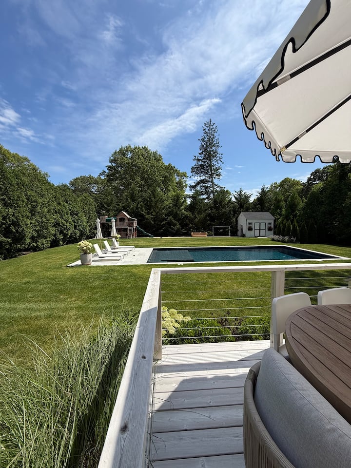 Organic Modern Hamptons Stay - Riverhead, NY
