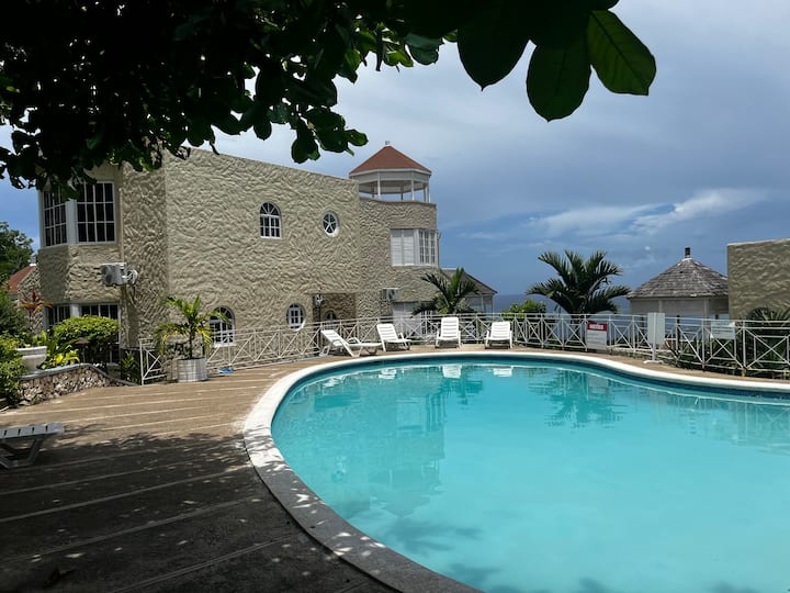 The Legacy At Columbus Heights Apt#f5, Phase 2 - Jamaica
