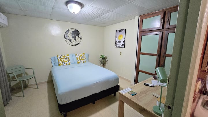 Private Studio
Metromall-9km Aeropuerto Tocumen - Tocumen Airport (PTY)