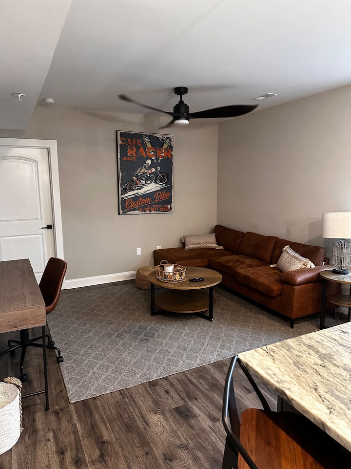 Downtown Firehouse Loft – 1st Floor 2br/2ba #3 - Virginia State University, Petersburg