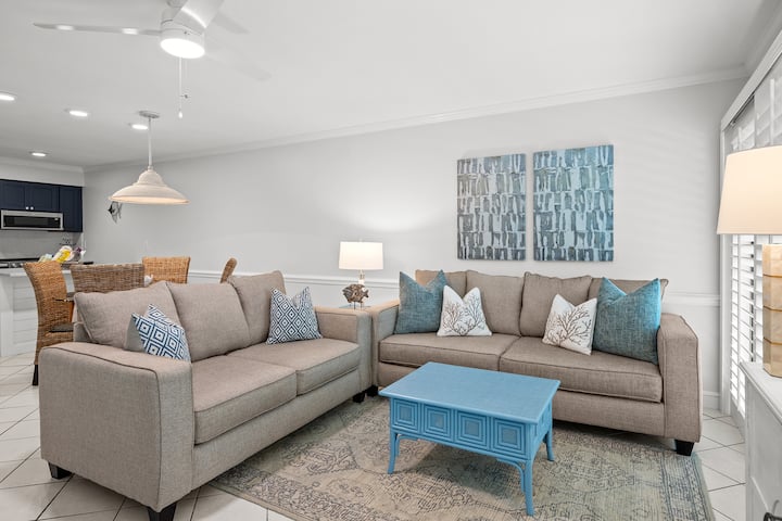 Orange Beach Prime Location! Boat Dock! Pool! - Orange Beach, AL