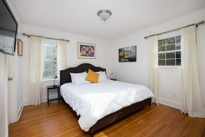 Master Bed/bath In Shared Home | South Charlotte - Charlotte, NC
