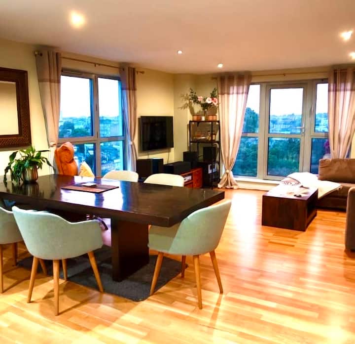 Spacious 105sqm. Flat Zone 2 With Great Canal View - Londres