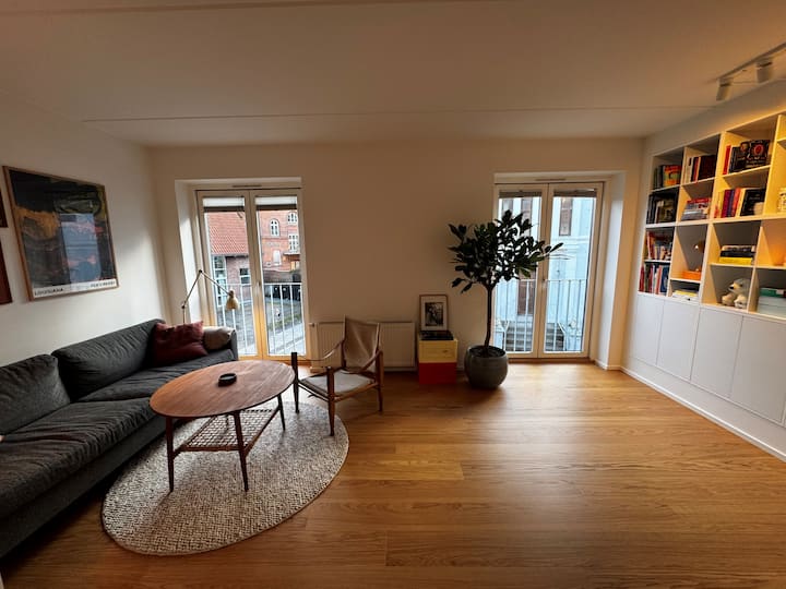 Large Newly Renovated Flat In Aarhus C - Aarhus
