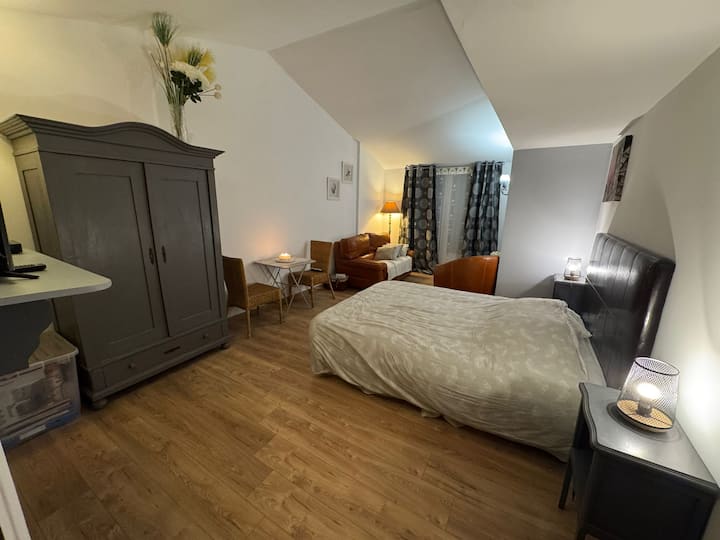 Suite Indépendante Terrasse-piscine-accès Libre. - Brignoles