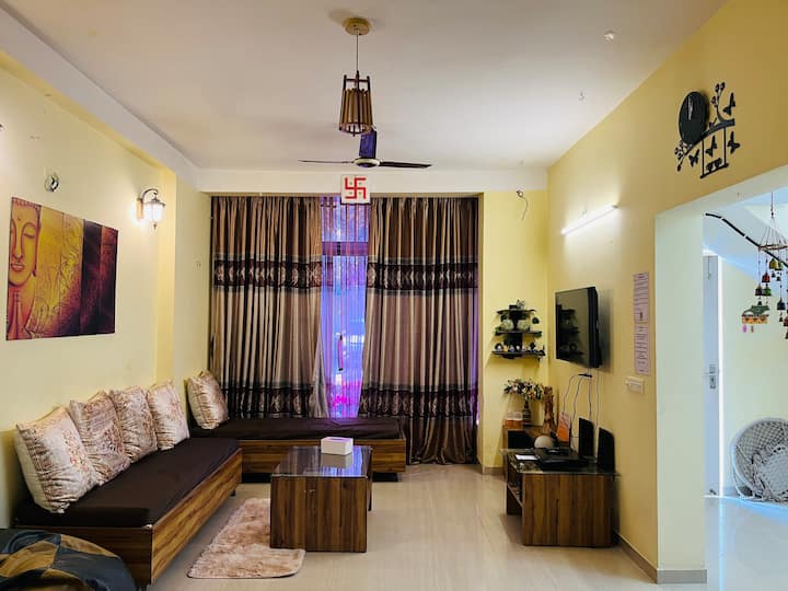 Paradise Villa Homestay, Siliguri: Sunset View - Siliguri