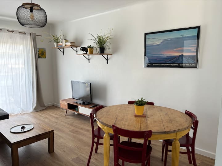 Antibes Jlp Walking Distance Beach- Boudoir Flat - Antibes