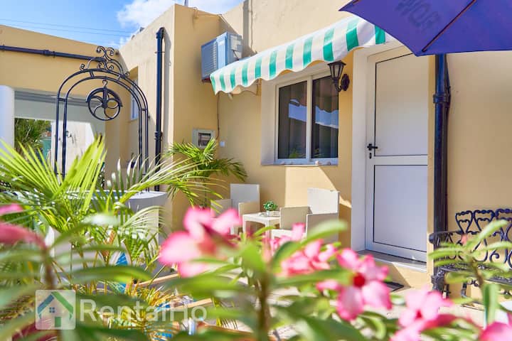 Remodeled & Modern Free Wifi -2 Min From The Beach - Varadero